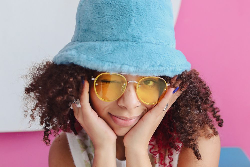 Stylish Guide - How to Wear a Bucket Hat Effectively